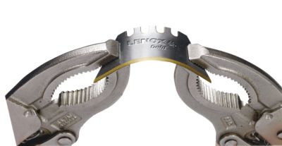 Utility Knifes and Razor Blades - Titanium Coated Blades for Maximum Life.